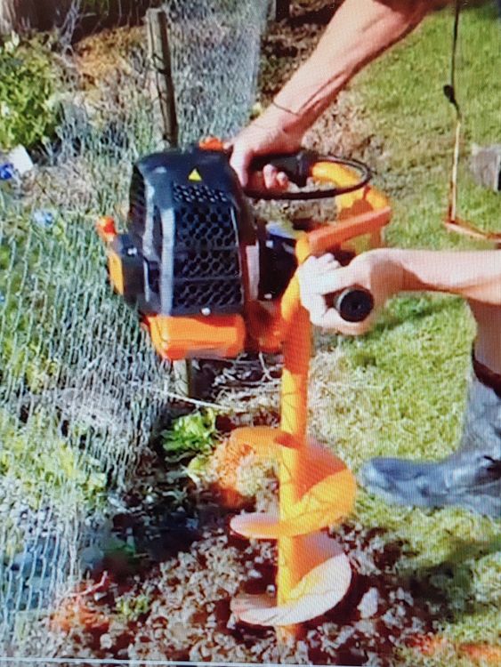 Benzin Erdlochbohrer Fuxtec FX-EB152 mit 3 Bohrern | Kaufen auf Ricardo