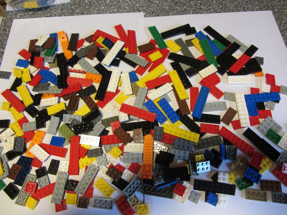 Lego Viele verschiedene Plättli 2x2; 3x2; 4x2; 6x2; 8x2 | Kaufen auf ...