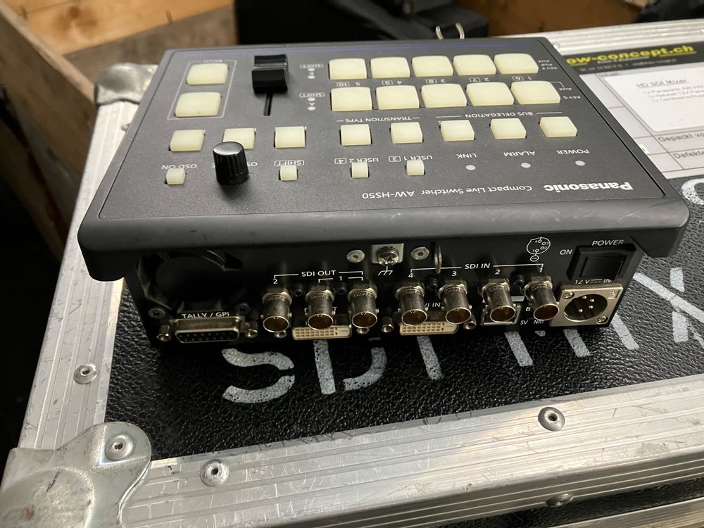 Panasonic Compact Live Switcher AW-HS50 inkl. Case (Gebraucht) in für ...