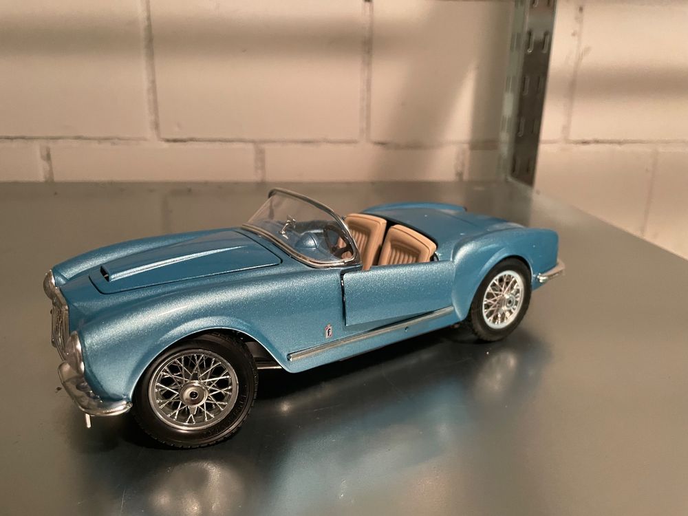 Modellauto 1/18 Lancia Aurelia B24 Spider blau | Kaufen auf Ricardo