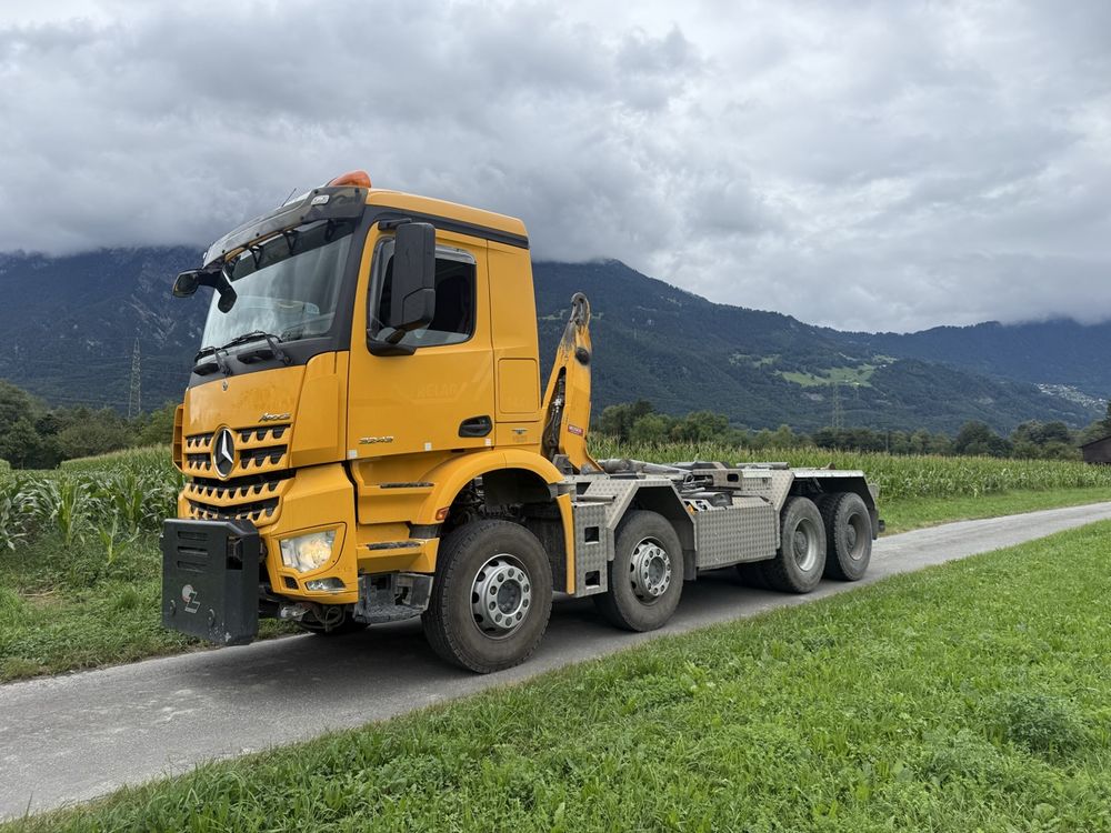 Mercedes Arocs 3243 Hakengerät (Gebraucht) in Buchs SG für CHF 55000 ...