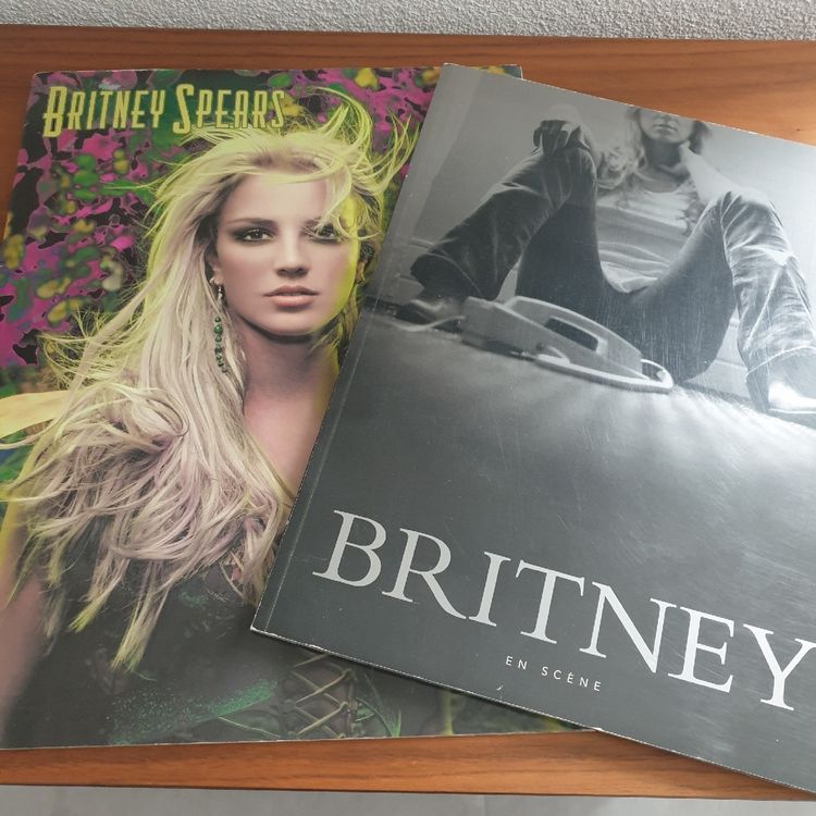 Britney Spears - Britney En Scéne + The NYX Hotel Tour 2004 | Kaufen ...