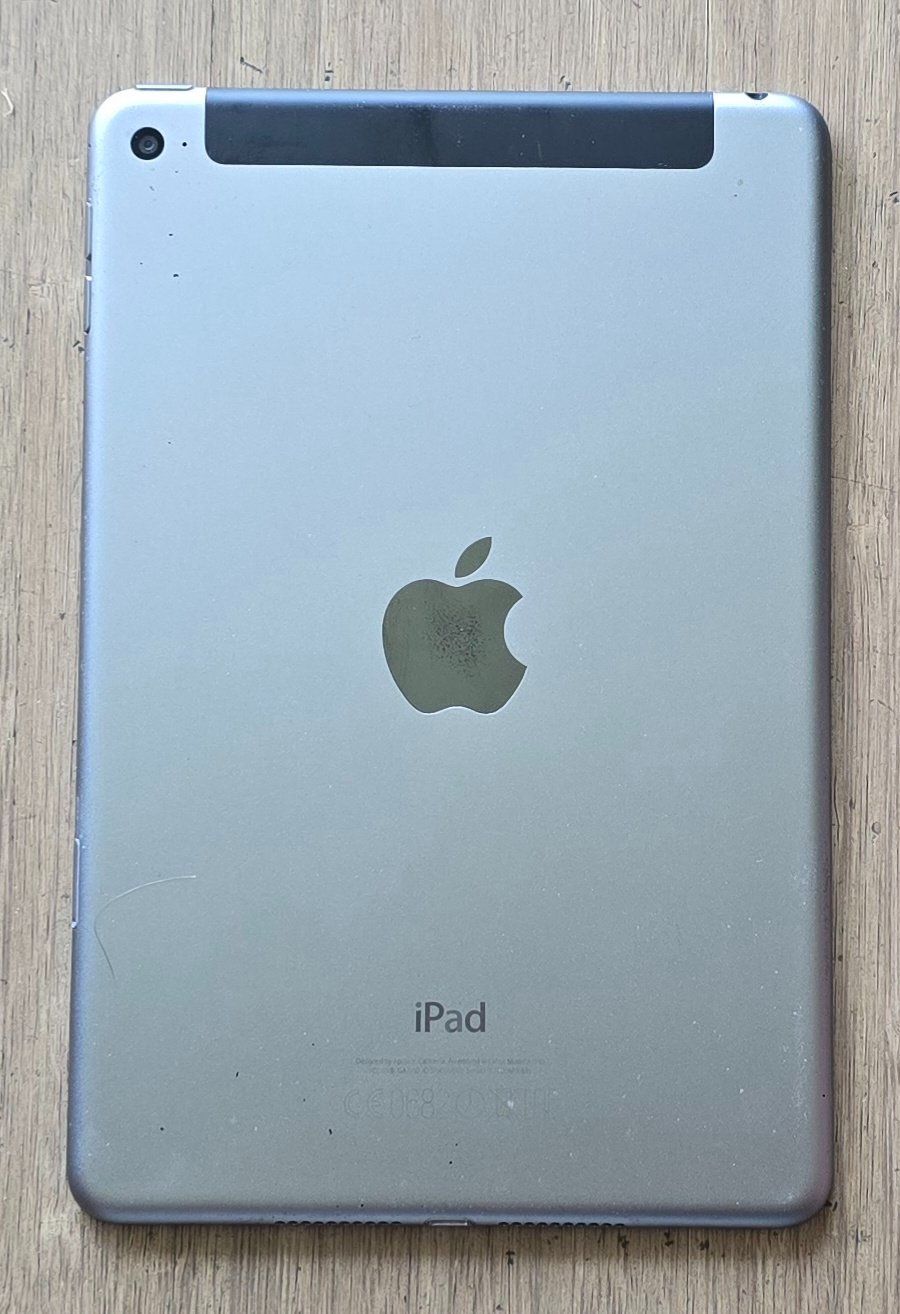 iPad 4 mini A1550 Wifi & GSM mini 128 GB schwarz (Gebraucht) in Thalwil ...