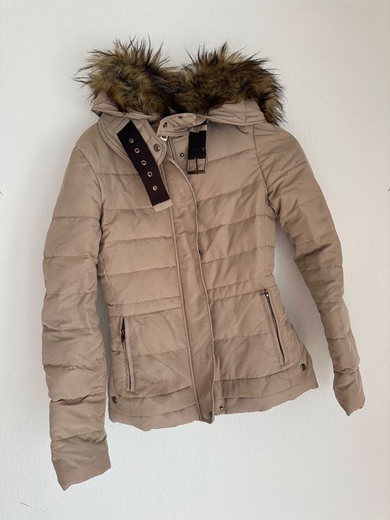 Zara Winterjacke Damen (Gebraucht) in Winterthur für CHF 10 – mit Lieferung auf Ricardo kaufen
