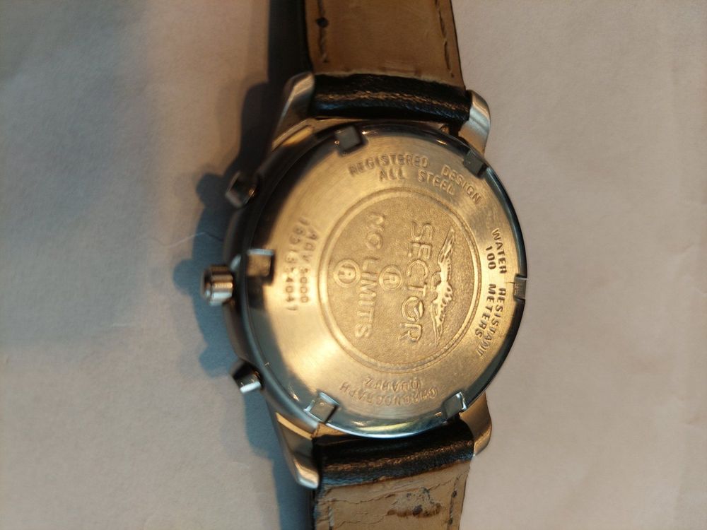 Sector ADV 5000 No Limits Chronograph 100m Water Resistant (Gebraucht ...