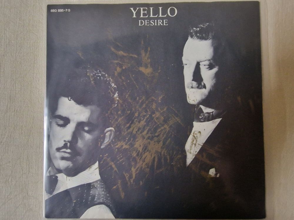 Yello Single – Desire (Gebraucht) in Root für CHF 7 – mit Lieferung auf ...