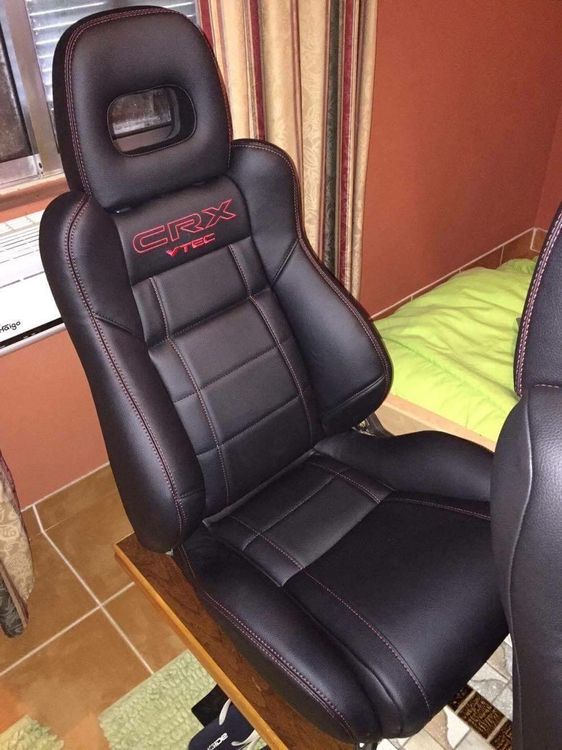 Honda civic crx vtec sitze (Neu und originalverpackt) in Tuggen für CHF ...