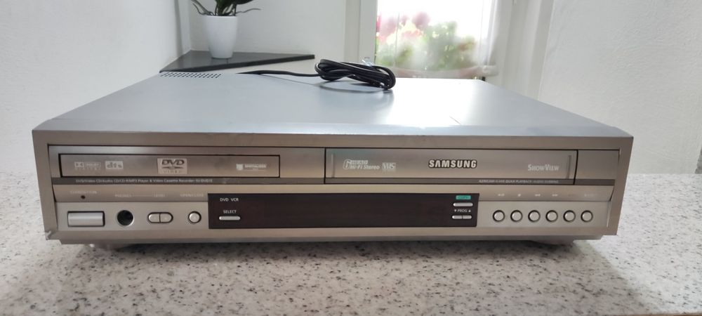 SAMSUNG VHS-Videorecorder (Gebraucht) in Schongau für CHF 120 – mit ...