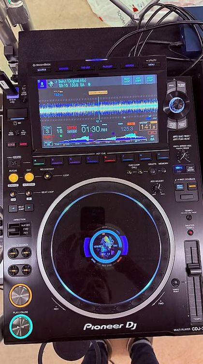 CDJ 3000 mit Herstellergarantie (Gebraucht) in Wetzikon ZH für CHF 2000 ...