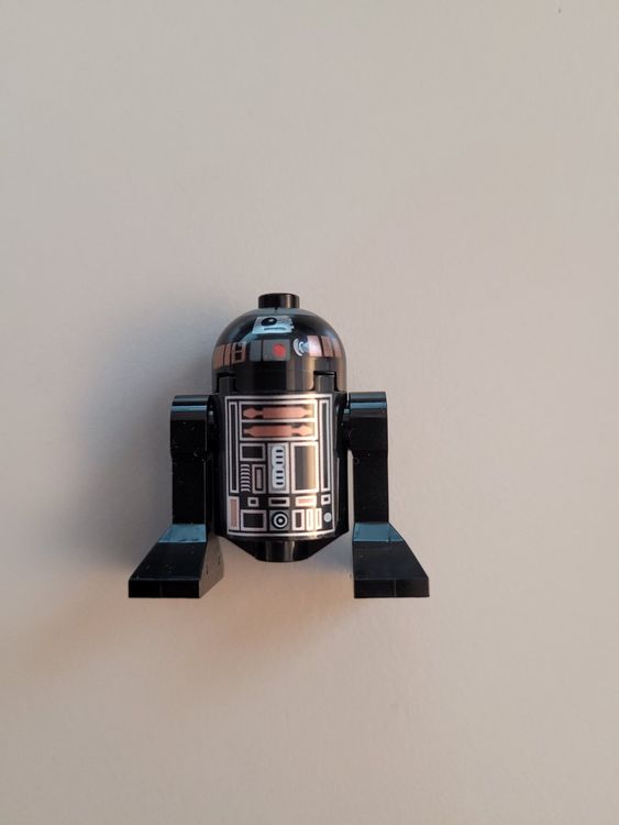 58: Lego Star Wars Astromech Droit R2-Q5 (Gebraucht) in Buttikon SZ für ...