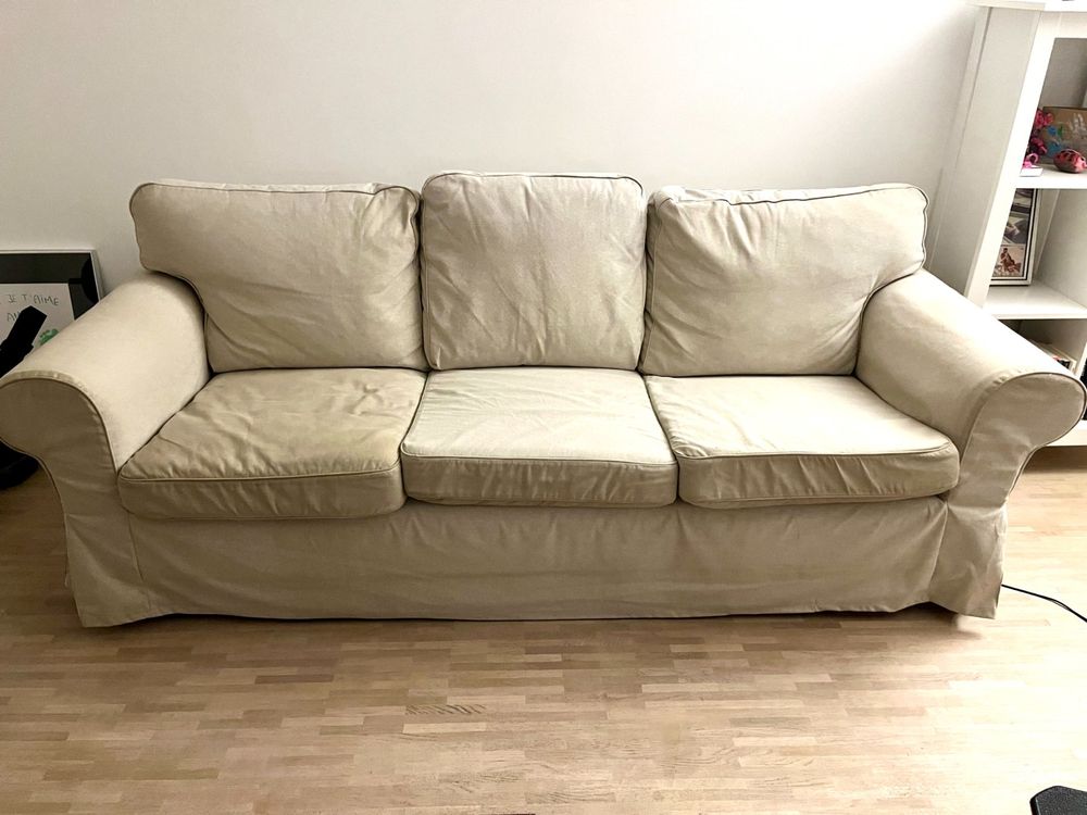 Ektorp 3er Sofa von Ikea (Gebraucht) in Posat für CHF 2 – nur Abholung auf Ricardo kaufen