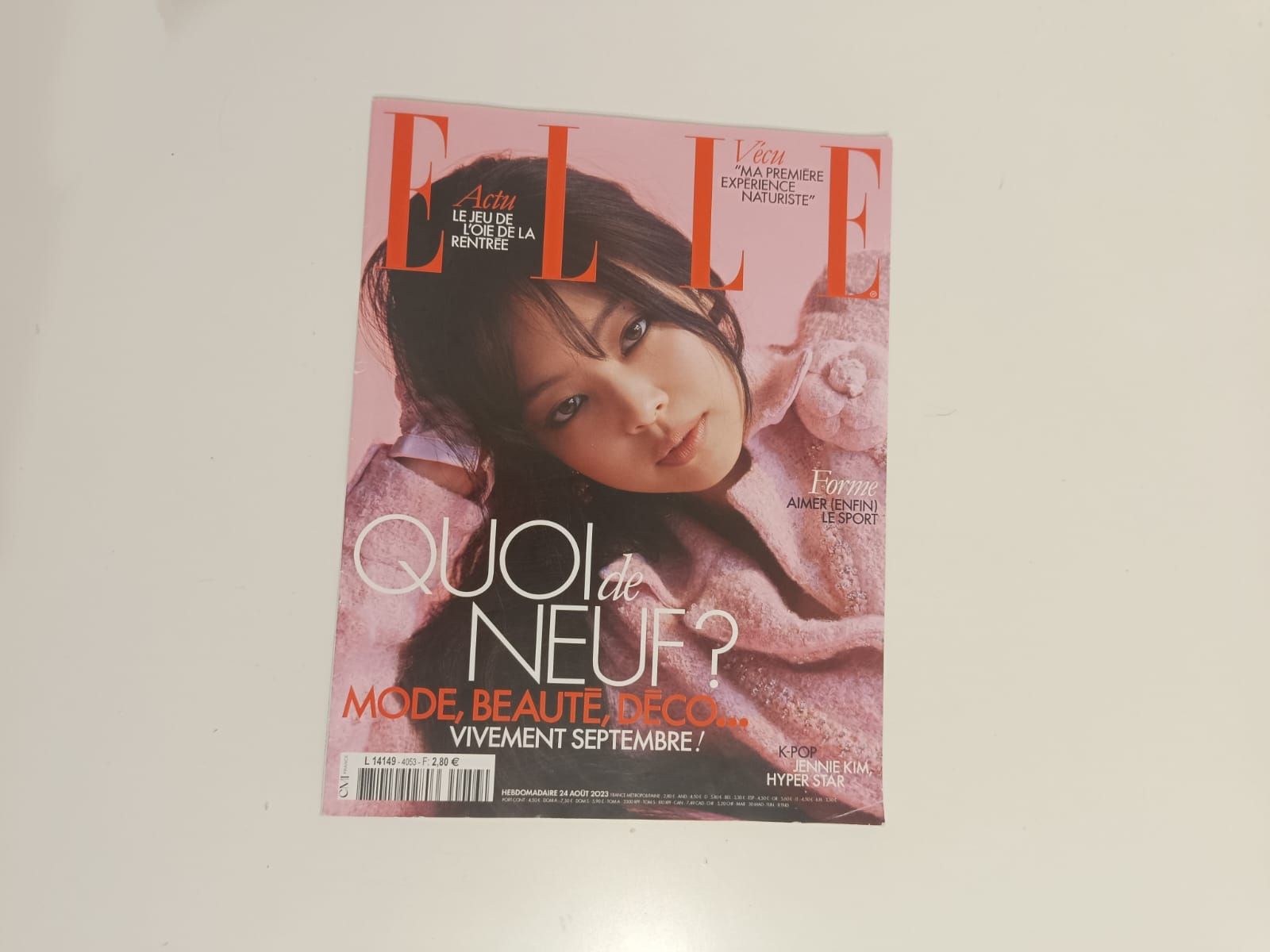 ELLE Magazine - Jennie de BLACKPINK (Neuf (Voir description)) à Gland ...