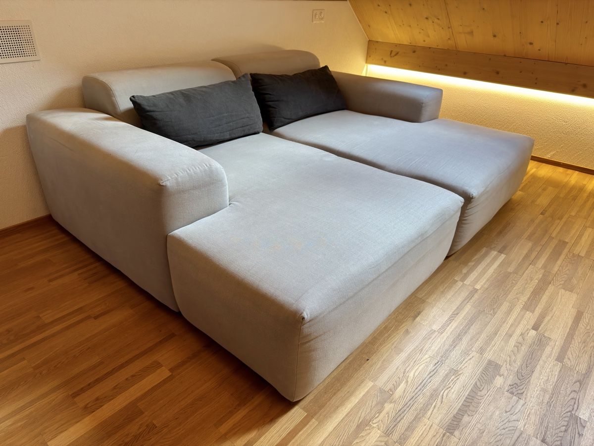 Sehr schönes Lounge Sofa von MYCS (Gebraucht) in Forch für CHF 1 – nur ...