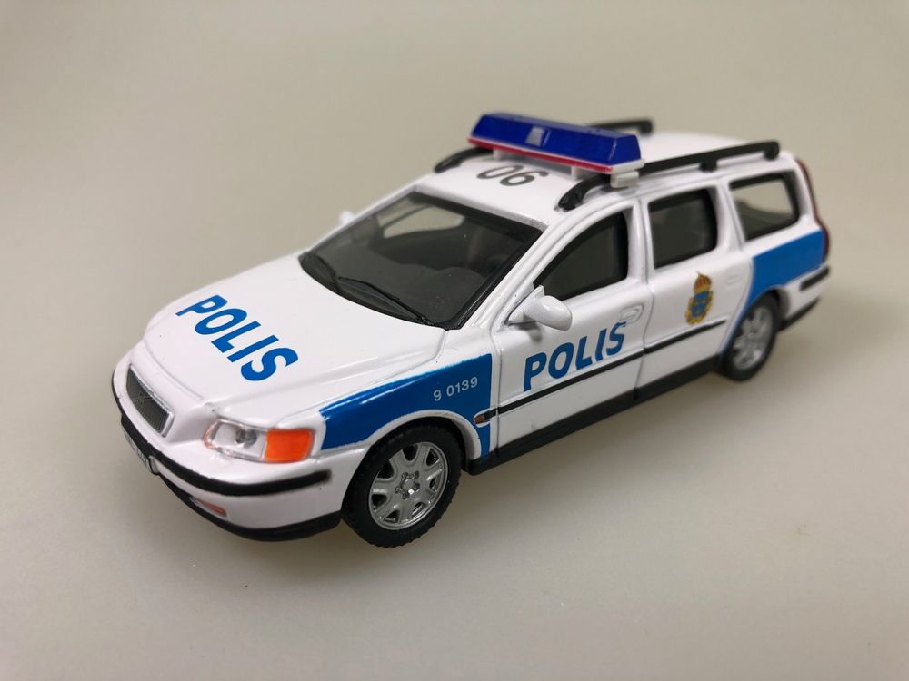 Volvo V70 Polis- Hongwell - 1:43 (Gebraucht) in Widen für CHF 19 – mit ...
