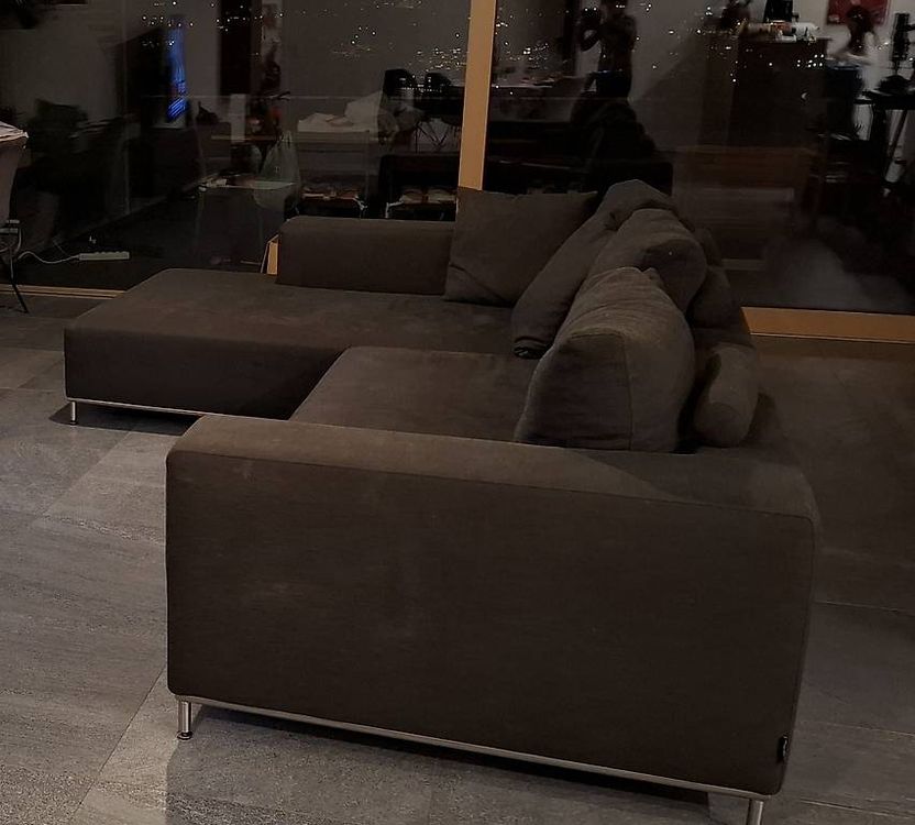 Divano grande con chaise longue (Usato) a Davesco-Soragno per CHF 900 ...