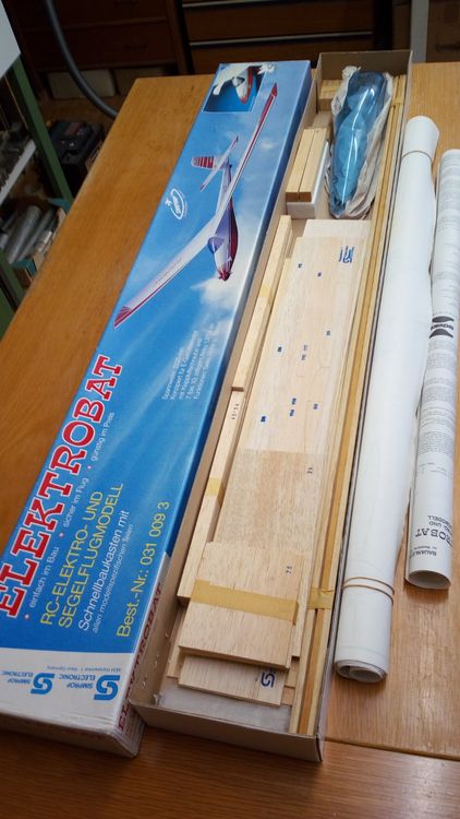 Holzbaukasten Elektrosegler/Segler "ELEKTROBAT", Spw. 2220mm (Neu und originalverpackt) in ...