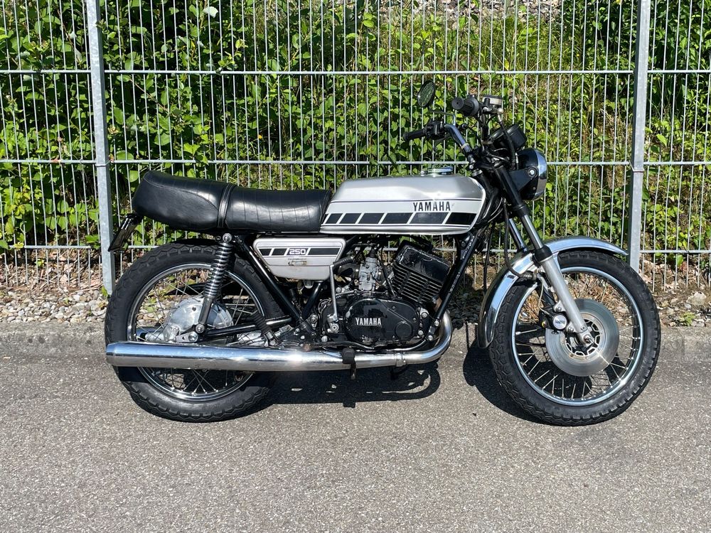 Yamaha RD 250 1A2 (Gebraucht) in Zell LU für CHF 3010 – nur Abholung auf Ricardo kaufen