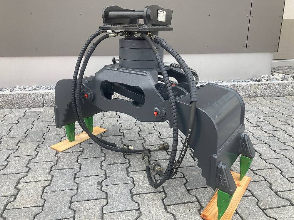 Universalgreifer für 3-4.5 To Bagger | Kaufen auf Ricardo