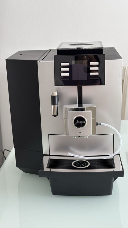 JURA X8 DEMO MODEL 50 Bezüge (Gebraucht) in Amriswil für CHF 1200 – mit Lieferung auf Ricardo kaufen