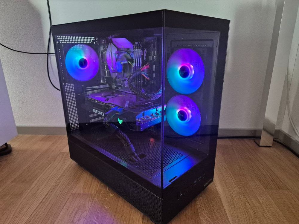 Neuwertiger High End RGB Gamer PC i7 Nvidia RTX 3090 32GB (Gebraucht ...