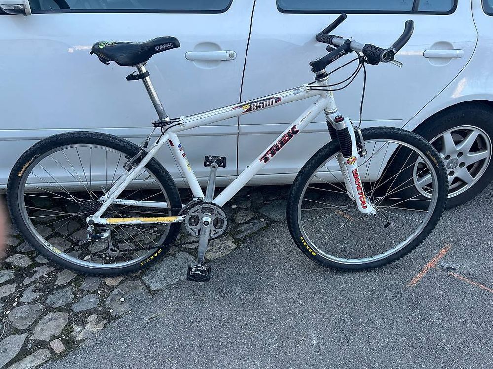 Trek 8500 Mountainbike 26 Zoll 3x8 Gänge 43 cm Rahmen (Gebraucht) in Liestal für CHF 90 – nur ...