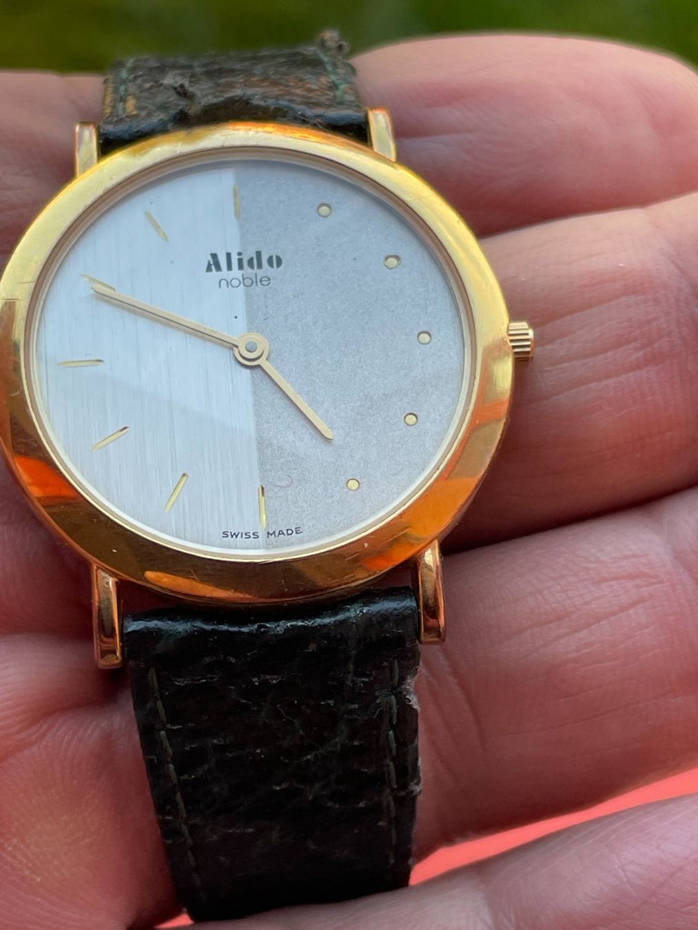 Alido Noble edle SELTENE SWISS MADE Vintage Quarz-Uhr (Gebraucht) in ...