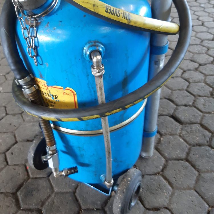 Motoren - Öl - Absauger / Absauggerät (Gebraucht) in Neudorf für CHF ...