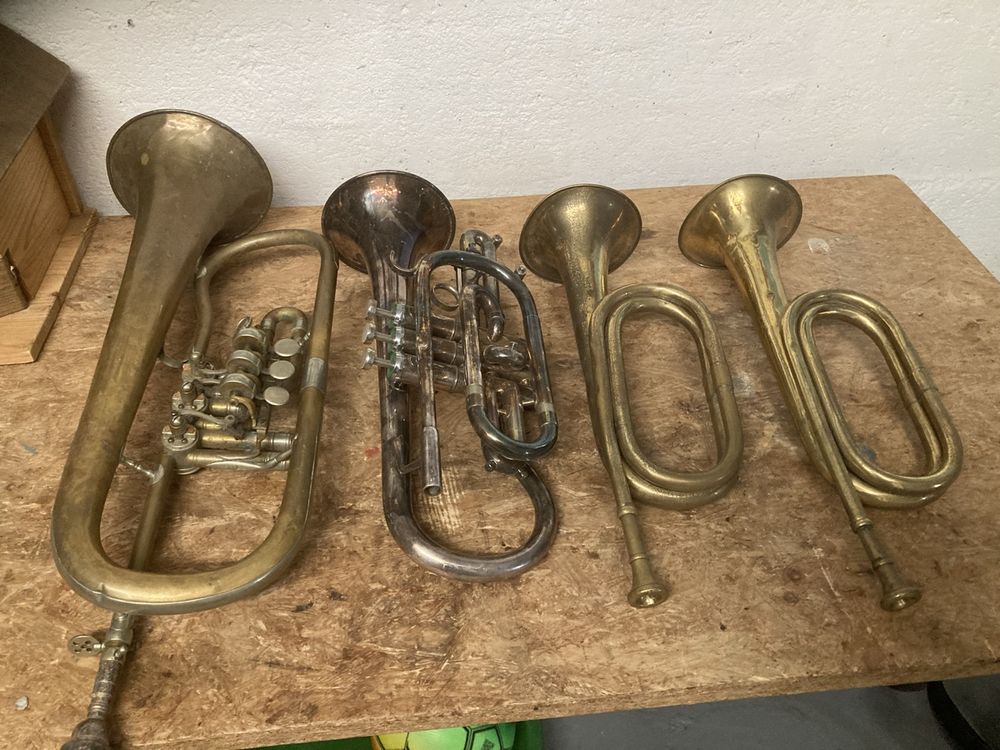 alte Blasinstrumente (Defekt) in wolhusen für CHF 50 – nur Abholung auf ...
