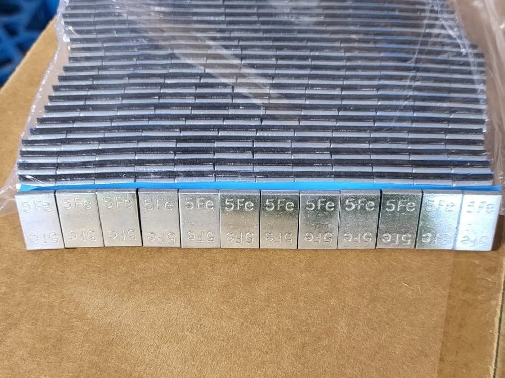 Klebegewichte 5g verzint 6kg (Neu und originalverpackt) in Dällikon für CHF 24 – mit Lieferung ...