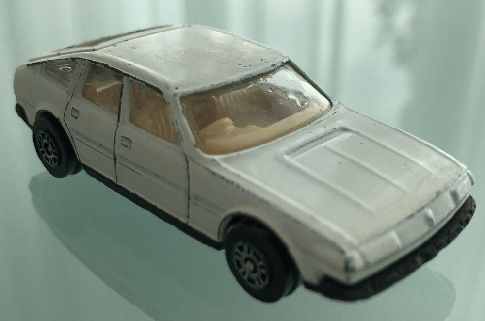 Rover 3500 - Corgi - 1:55 (Gebraucht) in Teufen AR für CHF 3 – mit ...