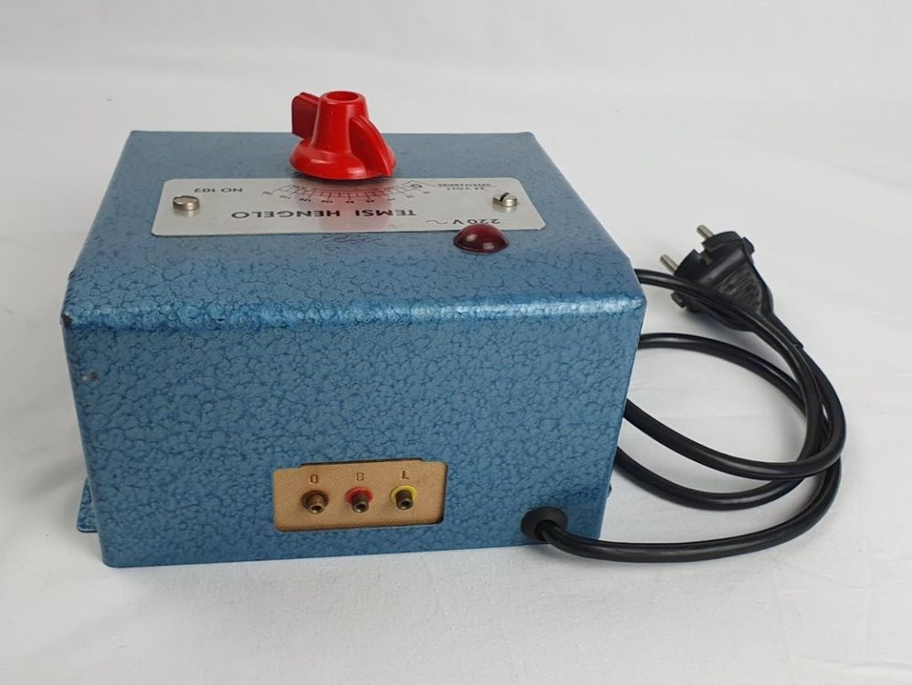 Temsi 102 Transformator 3A 220 Wechselstrom für Märklin OVP (Gebraucht ...