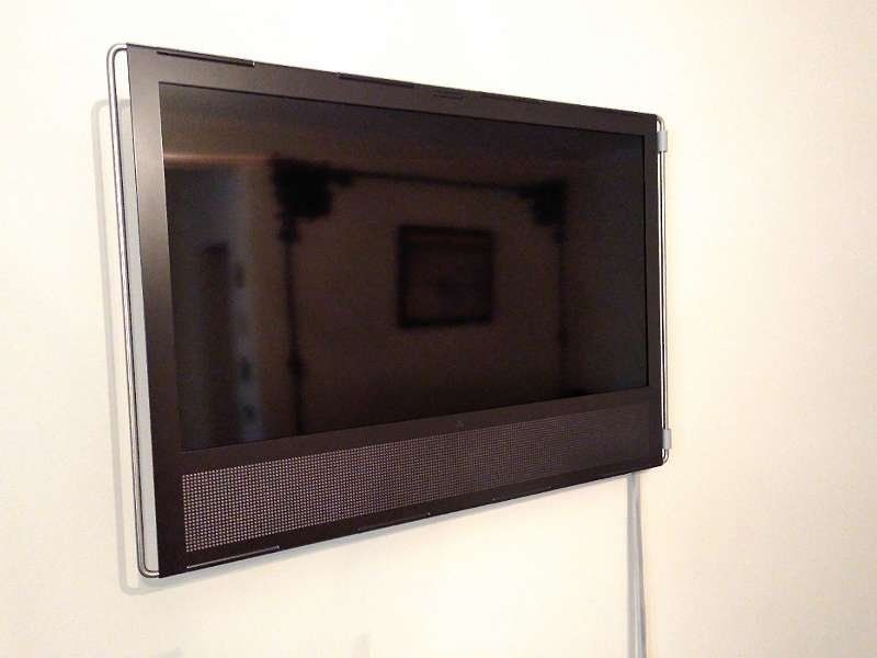 Bang & Olufsen BEOVISION V1-40 TOP SMART FULLHDTV (Gebraucht) in Lachen ...