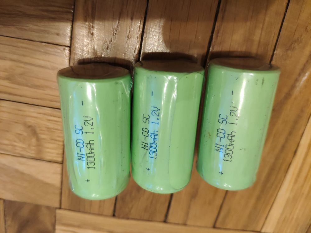 Ni-Cd SC Sub C 1300mAh 1.2v Akku Batterie x3 | Kaufen auf Ricardo