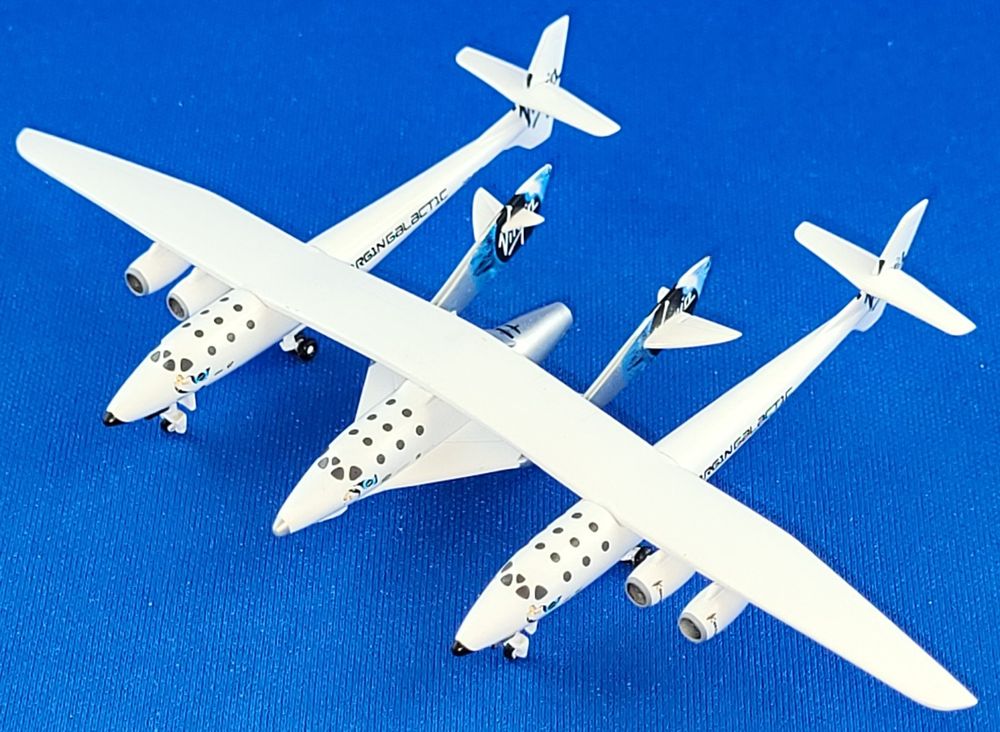 Virgin Galactic White Knight II & Space Ship II (Neu und ...