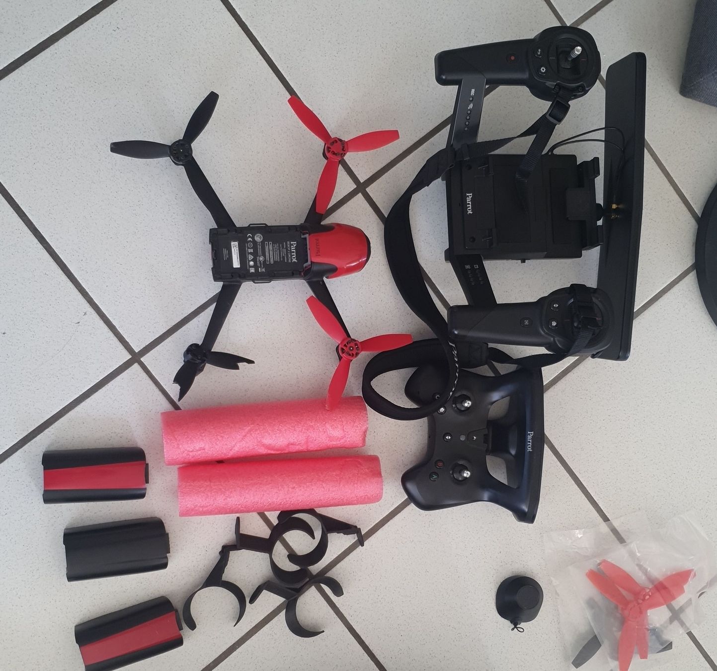 deffectueux crash Drone Parrot Bebop 2 Power FPV (Defekt) in Boudry für ...