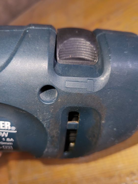 Schlagbohrhammer Black&Decker (Gebraucht) in Heiligkreuz (Mels) für CHF 10 – mit Lieferung auf ...