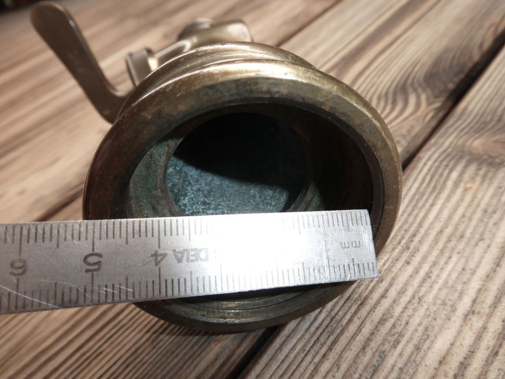 antiker Hahnen, Brunnenrohr, Endrohr, Messing massiv (Gebraucht) in Lüchingen für CHF 79 – mit ...