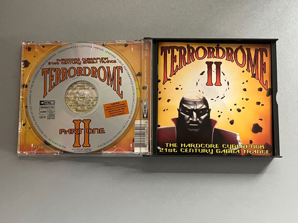 Terrordrome II (The Hardcore Cyberpunk 21st Century Gabba Tr (Gebraucht ...