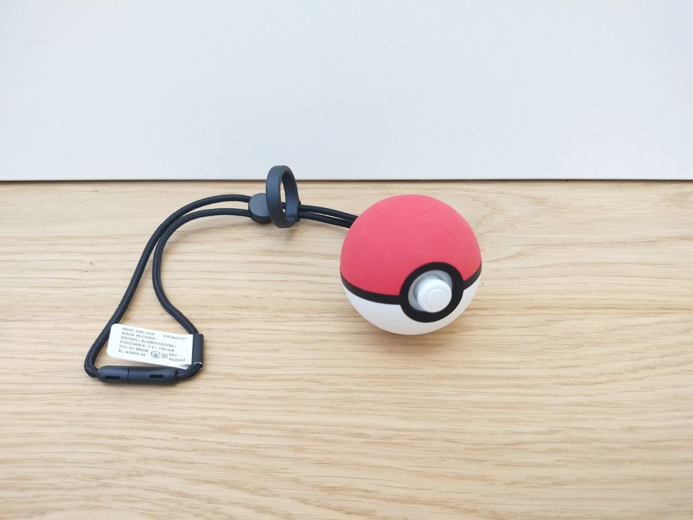 Nintendo Switch Pokeball Plus Controller ab 1.- (Gebraucht) in Wil SG ...