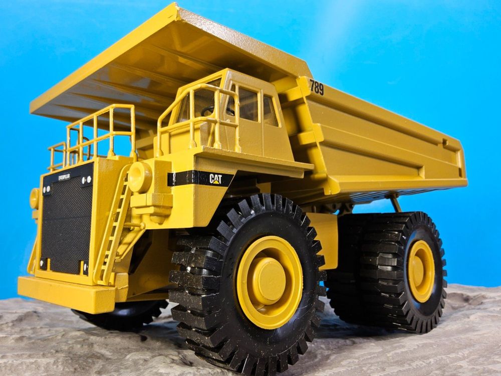 Caterpillar CAT 789 Muldenkipper Kipper _ Conrad 2725 _ 1:50 (Gebraucht ...
