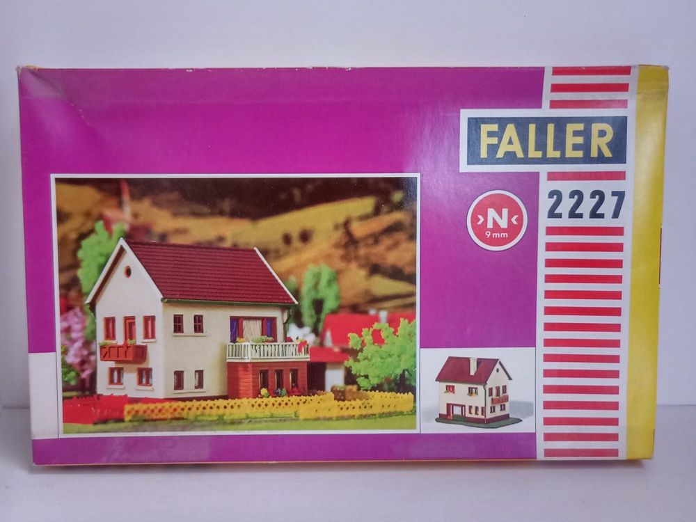 Wohnhaus - Bausatz - M1:160 (FALLER 2227) (Gebraucht) in Oftringen für ...