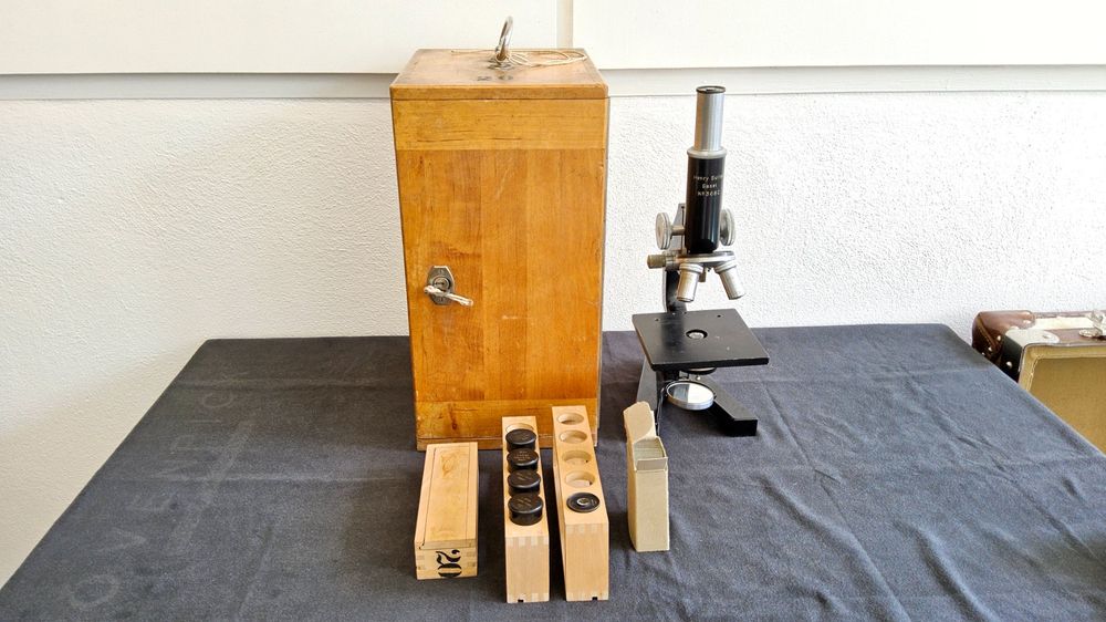 Microscope Henry Sutter Basel (Gebraucht) in Malleray für CHF 26 – mit ...