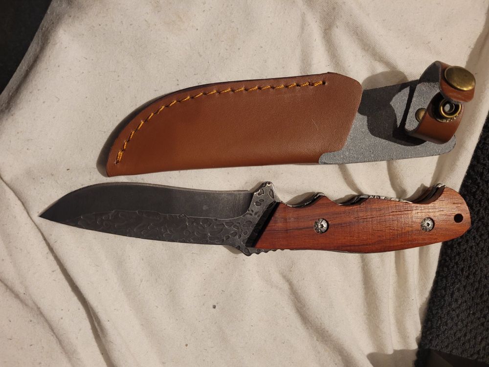 Schönes neues Messer (Neu (gemäss Beschreibung)) in Bad Zurzach für CHF ...