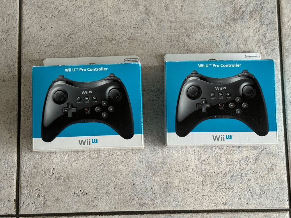 2 x Nintendo Wii U Pro Controller mit OVP | Kaufen auf Ricardo