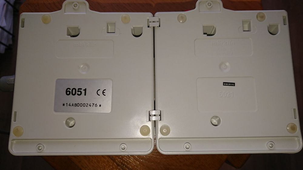 Märklin 6021 + 6051 (Control-Unit und Interface) (Gebraucht) in Embrach ...