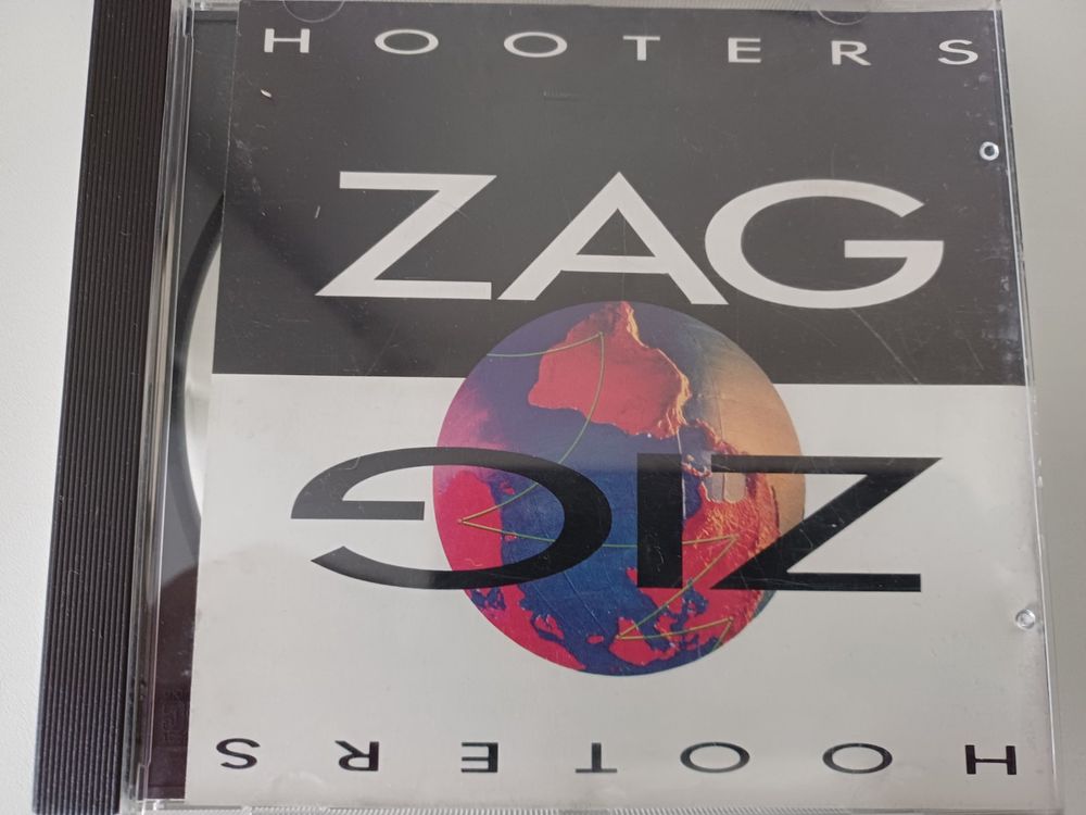 CD Hooters Zig Zag (Gebraucht) in Aarberg für CHF 3.6 – mit Lieferung auf Ricardo kaufen
