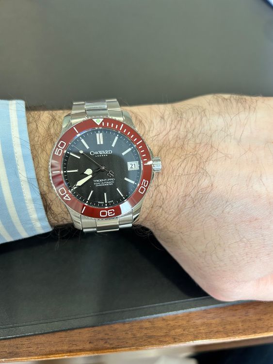 Christopher Ward C60 Trident COSC 600 limited red (Gebraucht) in Zürich ...