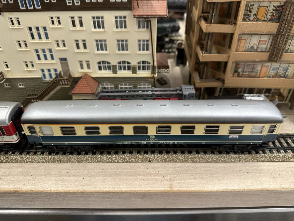 Märklin 3074 DB BR 216 digital Peronenzug (Gebraucht) in Lupsingen für ...