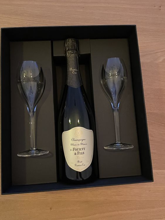 Champagne (Neu (gemäss Beschreibung)) in Basel für CHF 36 – mit Lieferung auf Ricardo kaufen