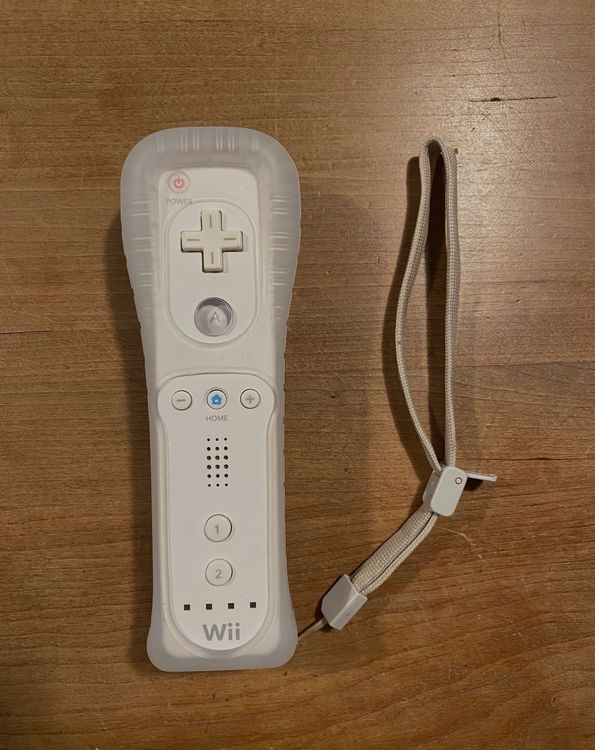 Vendo controller Wii! (Gebraucht) in Pedrinate für CHF 20 – mit ...
